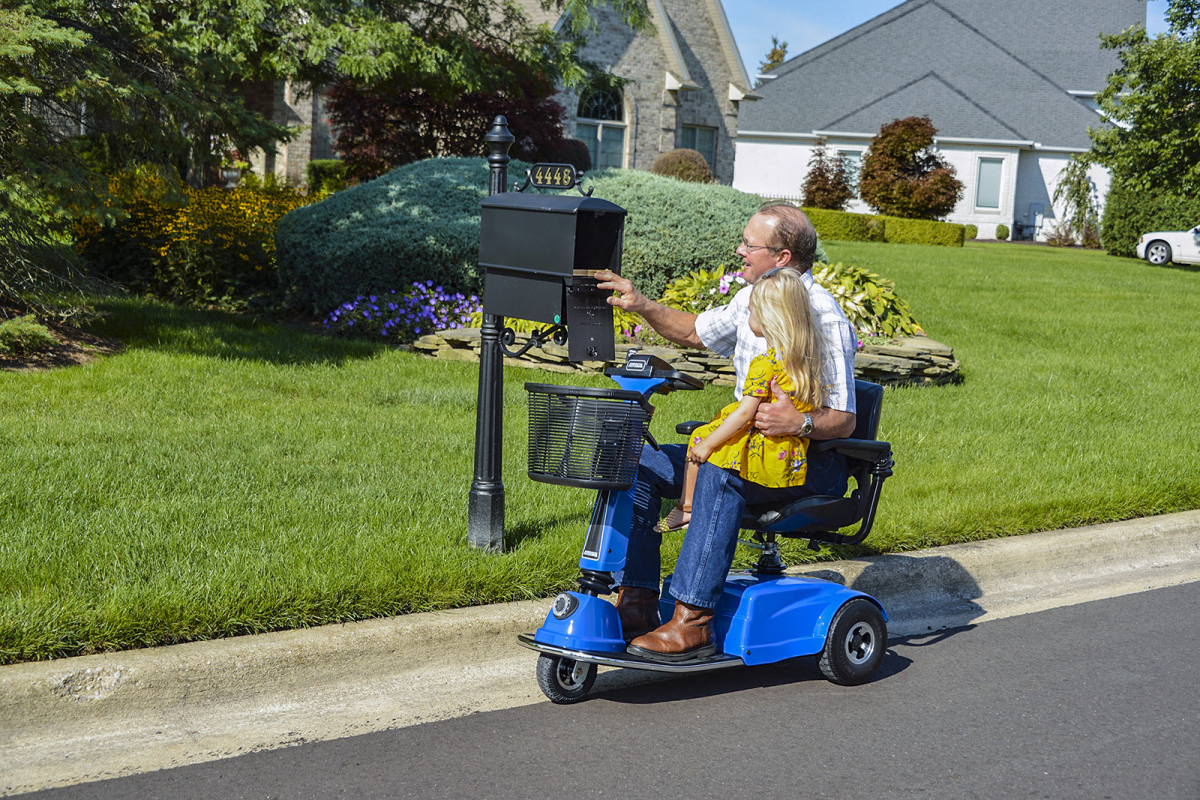 Mobility Scooters by Amigo Mobility - Family owned, Michigan Made.